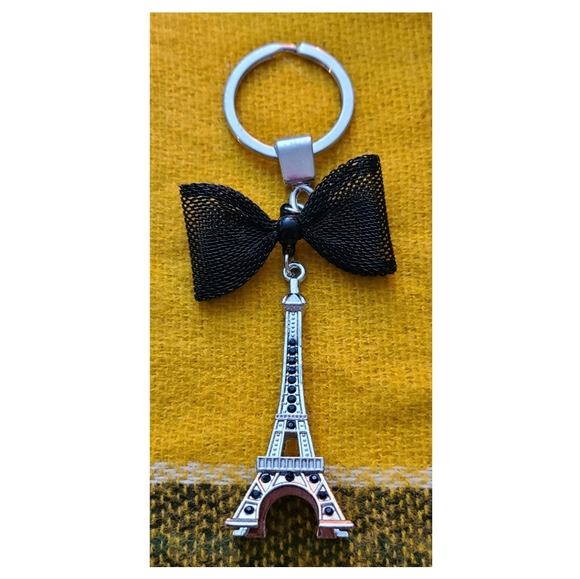 Accessories | Eiffel Tower Paris Bow Keychain | Poshmark
